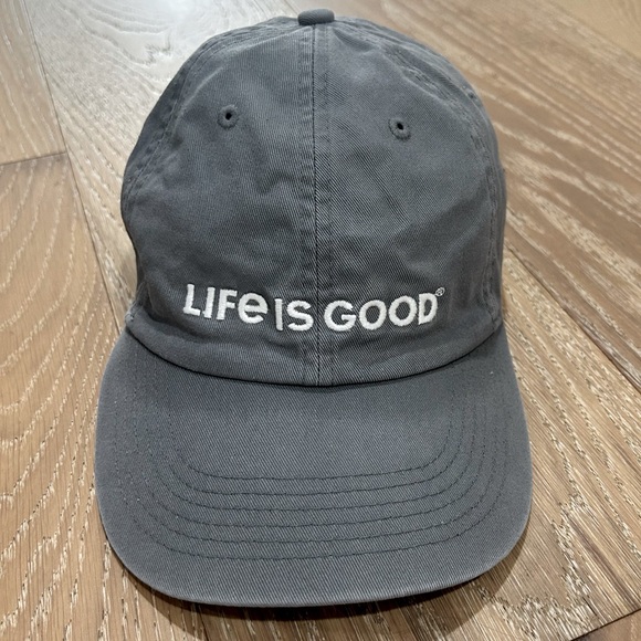 Life Is Good | Accessories | Life Is Good Wordmark Horizontal Chill Cap ...